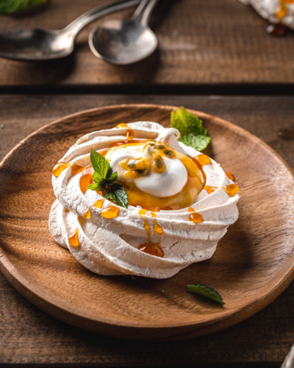 Passion Fruit Mini Pavlova Recipe - Da Vine Hawaii